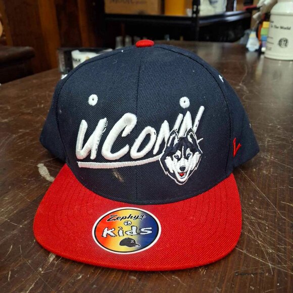 Zephyr | Accessories | Uconn Huskies Cap New With Stickers | Poshmark